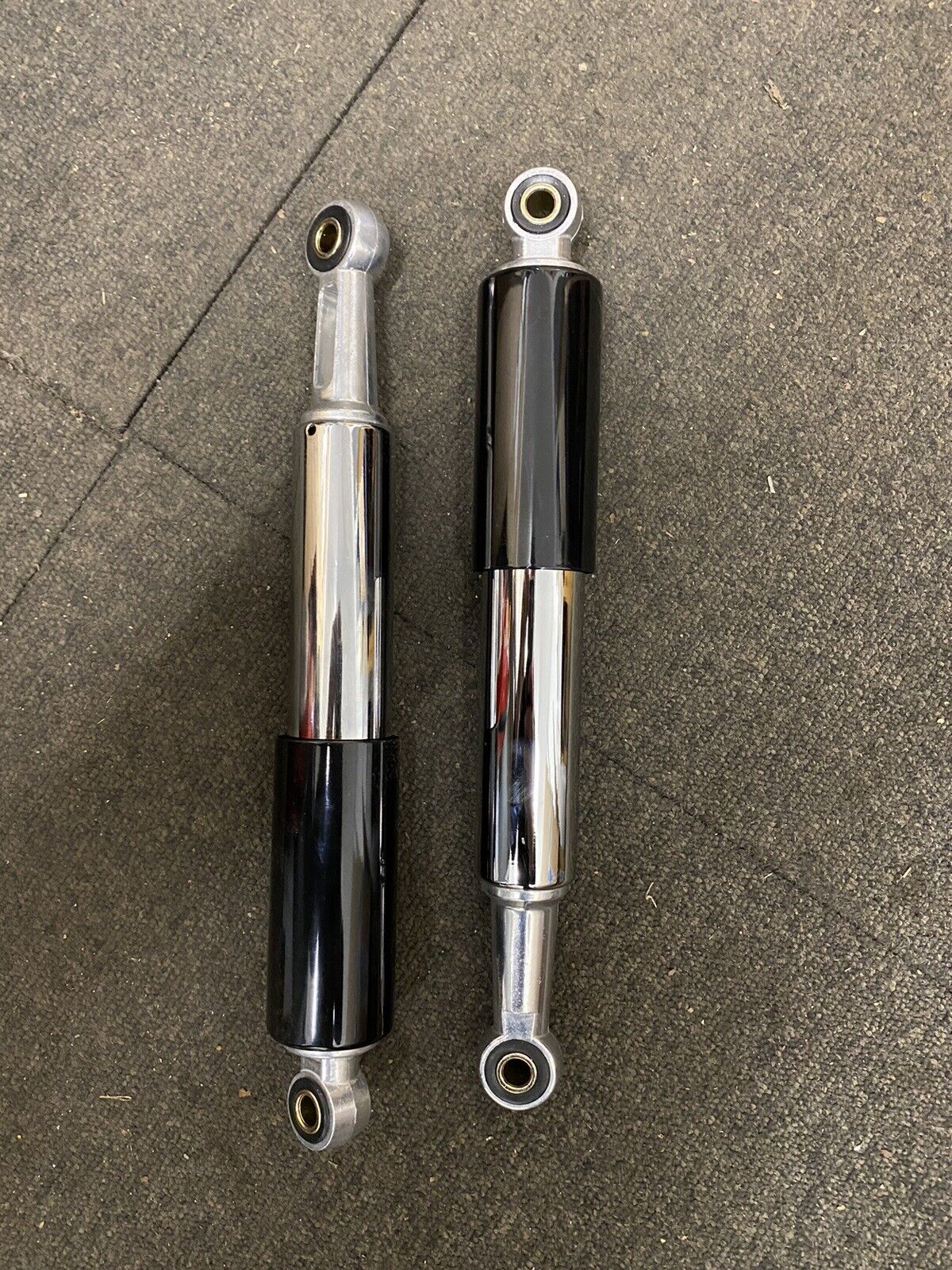 SUZUKI AP50 REAR SHOCK ABSORBERS IN Black / Chrome (PAIR) NEW ...